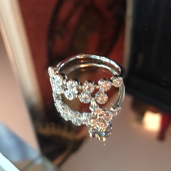 Jewelry | Dangle Ring | Poshmark